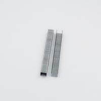 China 84 Series 20 Gauge Galvanized Industrial Wire Staples 8412 1/2 Inch Length for sale