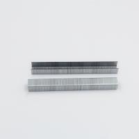 China 84 Series 20 Gauge Galvanized Industrial Wire Staples 8412 1/2 Inch Length for sale