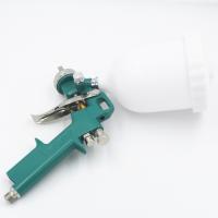 China Red/Green Paint Sprayer Pneumatic Paint Spray Gun 600ml for sale