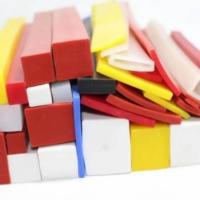 China Custom size silicone foam strip extruded round/square flat silicone sponge foam rubber seal strip for sale