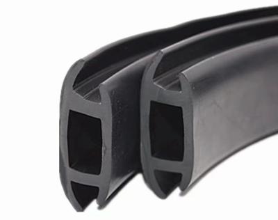 China Truck Door Seal Frames Car Roof Rubber Protection Strips Rubber Hinge Seal Strip for Glass Containers for sale