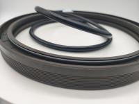 China Floating Ring Oil Seal for Excavator Travel Motor Quality Quantity High-pressure 20Y-27-00111 Black for Komatsu for sale