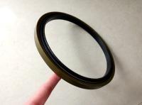 China Part Number-0750110156 Shaft Seal 136.8*165*13 for sale