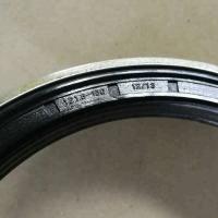 China High quality tractor spare parts 121.8*150*13 CASSETTE oil seal for sale