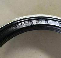 China JCB spare parts tractor oil seal 0750110147-121.8*150*13 oil seal for sale