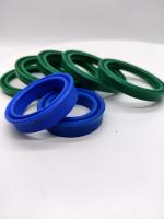 China PU Material Hydraulic Cylinder Seal Blue TC Oil Seal Dustproof for sale