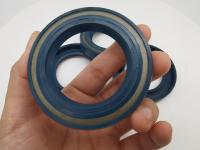 China High Quality Oil Seal Front Crankshaft Oil Seal  BAUD23 Type TC NBR Lip Rubber Seal Manufacturer for sale
