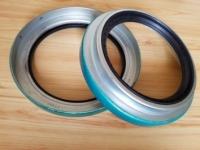 China 47697 370003A Wheel Hub Oil Seal Dustproof For Mack Customized Color for sale