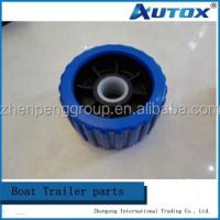 China Wobble Roller Boat Trailer Parts Blue Ribbed Roller With 30mm Bore for sale