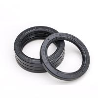 China Number MD976072 Rubber Spare Parts Auto Valve Oil Seals FKM Green Valve Stem for sale