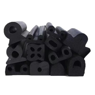 China Reinforced Long-Life Rubber Sealing Strip for Refrigerators, Freezers, and Cold Storage - Reliable Cold Performance for sale
