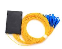 China 1*4 1*8 ABS Box Type Fiber Optic PLC Splitter With SC/APC Connector for sale