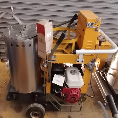 China Thermoplastic Road Line Marking Machine For Noise Bugle Line Marking for sale