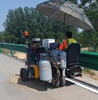 China Mini Driving Thermoplastic Road Line Marking Tricycle With HTF Heating System for sale