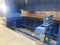 China CNC Tandem Hydraulic Press Brake 650 Ton Capacity with 13,000mm Worktable Length for Monopole Manufacturing for sale