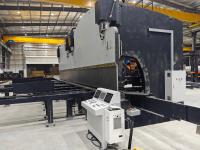 China CNC Tandem Hydraulic Press Brake 2-WE67K-1200/6250 | 2400 Ton Capacity | 12500 mm Table Length for sale