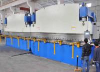China CNC Hydraulic Press Brake 200T 4000mm Bending Length 400L Oil Tank for sale