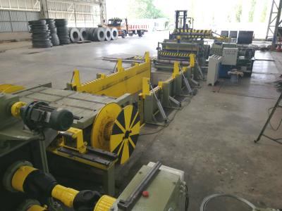 China 4.5x1600mm Steel Coil Slitting Machine | 800-1550mm Width | ISO9001 Certified for sale