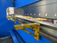 China 3200KN 8000mm CNC Tandem Press Brake with DELEM Control for 4mm Steel Plate Bending for sale