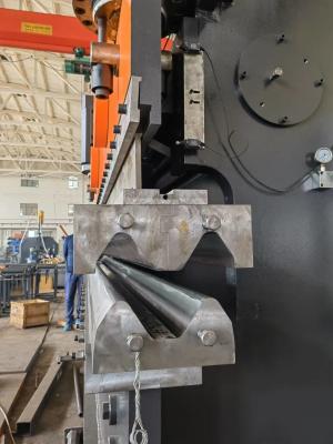 China CMC 6000KN Electric Press Brake Bending Machine 5mm/s Speed 4000mm Worktable for sale