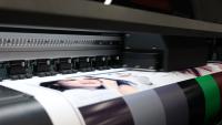 China Betcolor 1.6m Eco Solvent Printer 3 I3200 Printheads Vinyl Banner Canvas Printer for sale