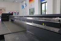 China Betcolor 1.3m UV Flatbed Printer 16 Heads CMYK 1024A Print Head for Banner Car Wrap for sale