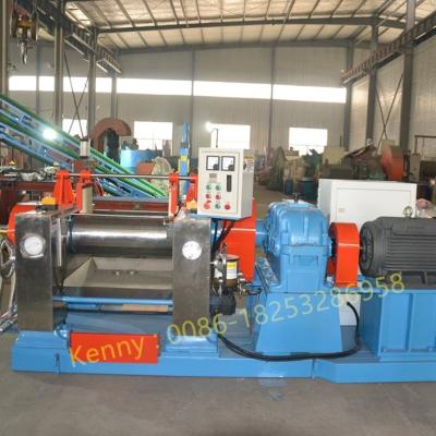 China PLC Control Two Roll Open Mill Rubber Mixing Machine with 1500mm Working Length and 70-80kg Capacity for sale