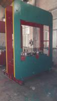 China 2.0MN Total Pressure Rubber Vulcanizing Press with PLC Control and Frame Structure Hydraulic Vulcanizing Press for sale