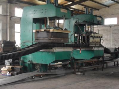 China PLC Control Conveyor Belt Vulcanizing Press with 2000X8500mm Hot-Plate Size and 74.00 MN Total Pressure for sale