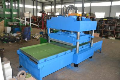 China 1000 x 1000mm Rubber Tile Molding Machine with 4 Working Layers and Customizable Size for Rubber Powder Processing for sale