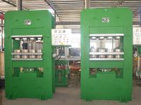 China Hydraulic Vulcanizing Press with Large Pressure / Frame Type Rubber Vulcanizing Press for sale