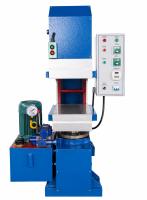 China PLC Controlled 0.25MN Total Pressure Electric Heating C Type Vulcanizing Press for Rubber Car Mat Making for sale
