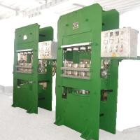 China Hydraulic Rubber Vulcanizing Machine with 200 Tons Total Pressure PLC Automatic Control and Electric Heating for sale