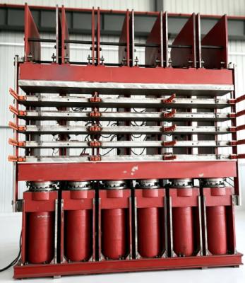 China 5 Layer Heating Plate Tire Retreading Machine with Low Energy Consumption and Automatic System for sale