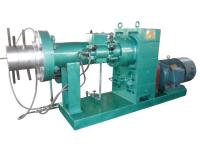 China Multifunction 115mm Rubber Extruder Machine 100kgkg/H 420kg/H for sale