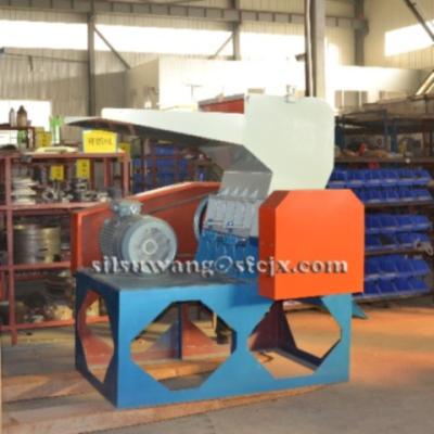 China 22kw Rubber Scrap Tyre Recycling Machine 12 Months Warranty for sale