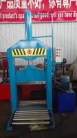 China ISO Approved Hydraulic Rubber Cutting Machine With Safety Cover for sale