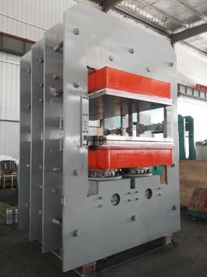 China Auto Rubber Vulcanizer Machine Frame Type With Large Pressure for sale