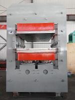 China 15MN Total Pressure 400mm Piston Stroke Automatic Control Plate Rubber Vulcanizer for Rubber Sole for sale
