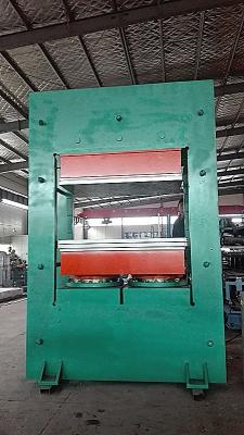 China Plate Vulcanizing Machine for sale