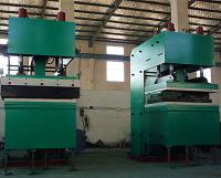 China 2100×1500×60 Heating Plate Size Sidewall Conveyor Belt Vulcanizing Press with Customizable Mould Design and Low Energy Consumption for sale