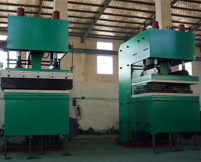 China 2100×1500×60 Heating Plate Size Sidewall Conveyor Belt Vulcanizing Press with Customizable Mould Design and Low Energy Consumption for sale