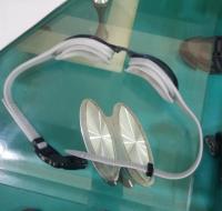 China Vulcanizing Press Machine On Silicone Mini Injection Molding Machine For Making Silicone Swimming Glasses for sale