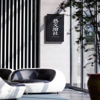China Hot Selling Waterproof Led Lighting Signs Light Box Indoor Letters Sign Light Box for sale