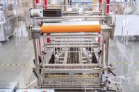 China Automatic Transparent Perfume Box Cellophane Wrapping Machine 20-55pcs/Min for sale