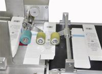 China 50-150pcs/Min Pouch Labeling Machine Paging Sticker Label Applicator for sale