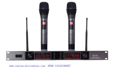 China UM-1018 professional  double channel VHF wireless microphone with screen  / micrófono / good quality for sale