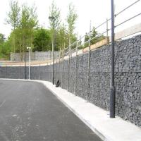 China Flood Control Gabion Fence Baskets 50x200mm 5.0mm Thickness Welded Gabion Box for sale