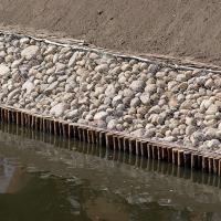 China Woven Gabion Cage Hydraulic Engineering Rockfall Barrier Heavy Duty Rustproof for sale
