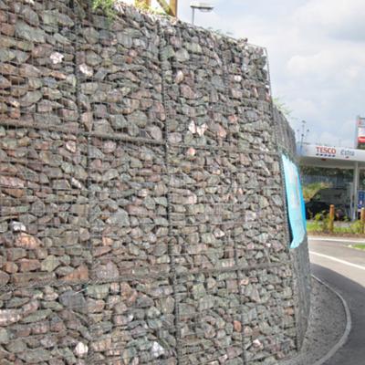 China Galvanized Gabion Wall Fence 2x1x1m 3x1x1m 4x1x1m Anti Rust For Retaining Wall for sale